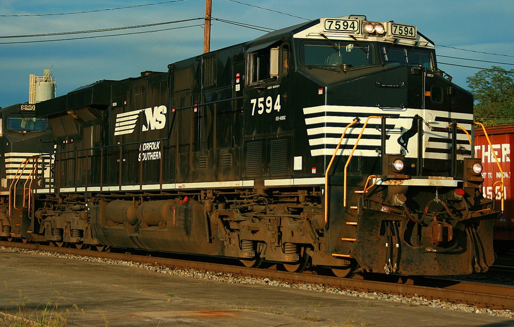 NS 7594